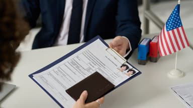 I-485 Form Guide: How To Apply for a US Green Card Step-by-Step