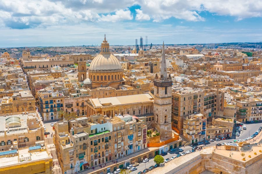 Malta'da Yaşam 2026: Gurbetçinin Yaşam, Faydalar ve Maliyetlere Dair ...